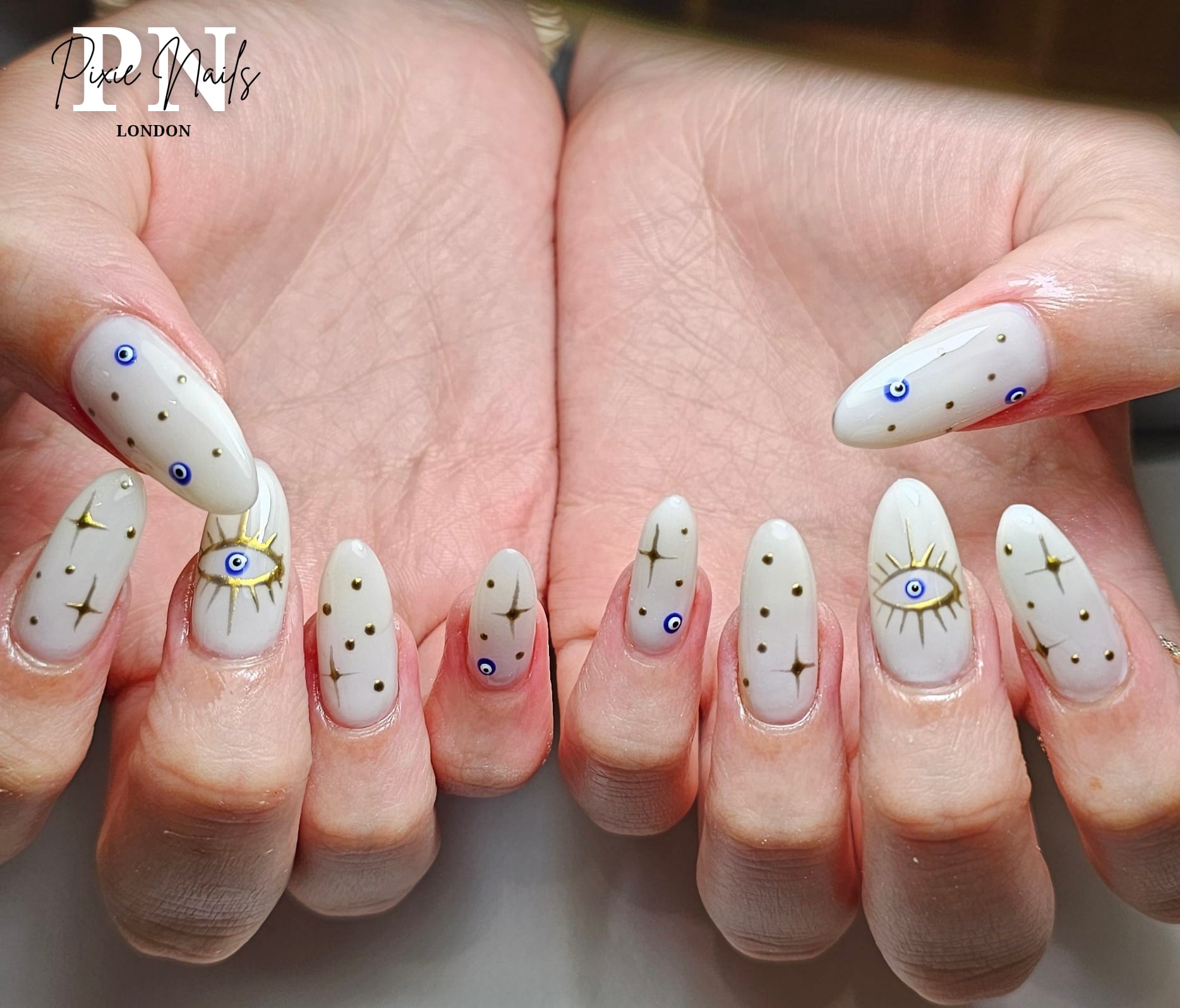 Based on 2868 Treatwell reviews